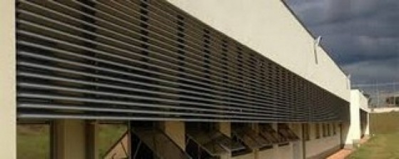 Brise Metálico Horizontal - Sempre Serralheria